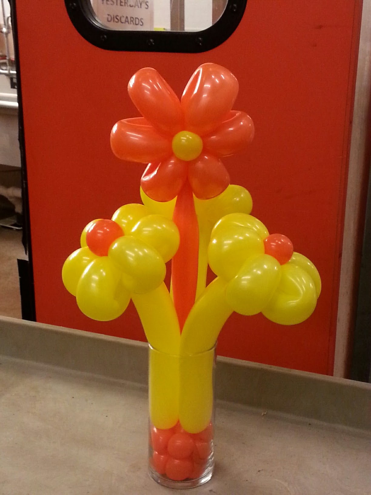 Balloon Gift Examples – Ballooniversal Studios by RouseTECHnologies